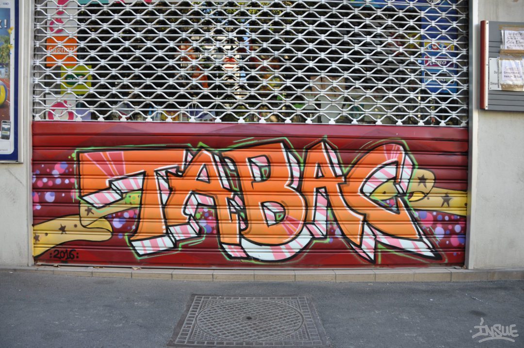 Graffiti déco sur store pour un Tabac | Coloriz déco by Insue